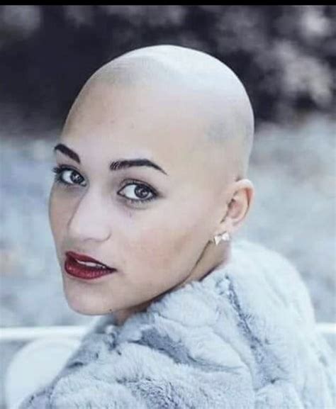 Pin By Ashley Hammond On Outfits Bald Women Shaved Hair Women Bald
