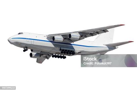 흰색 배경에 고립 된 출시 된 랜딩 기어와 큰화물 비행기를 비행 측면 도면 가까이 옴에 대한 스톡 사진 및 기타 이미지 가까이 옴 공군 교통수단 Istock