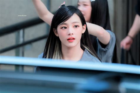 더쿠 《데이터 주의》분위기 다양한 뉴진스 민지 笠