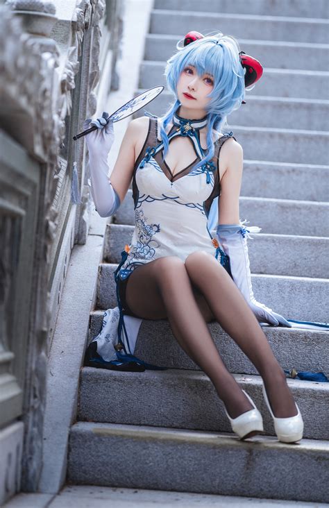 큰 두루마리와 작은 두루마리 Yuanshen Ganyu 치파오 V2ph