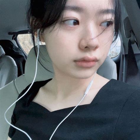 Lee Jaein ꒱ Aktor Gambar Estetika Kecantikan