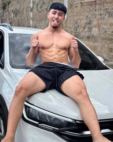 Fotos E Videos Do Famoso Nu Luiz Miguel Gozando Em Nudes No Privacy