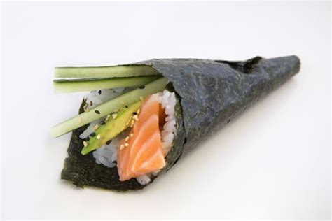 Sake Temaki Delisushi