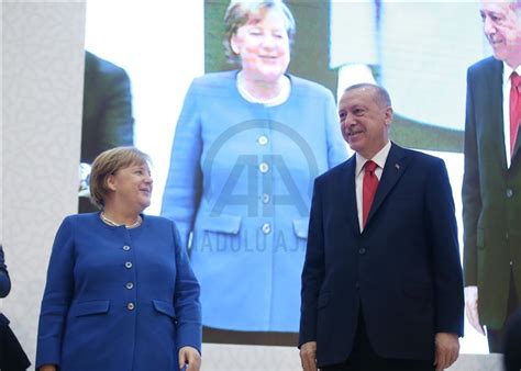 Merkel Türk Alman Üniversitesi Türk Alman ortaklığını simgelemektedir