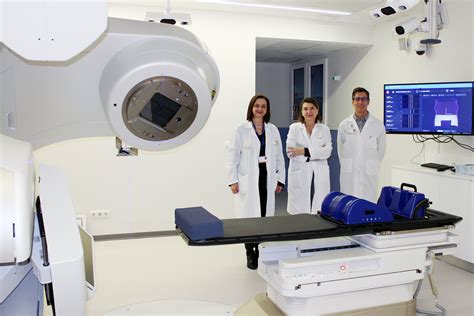 LHospital General de València posa en marxa un nou accelerador lineal