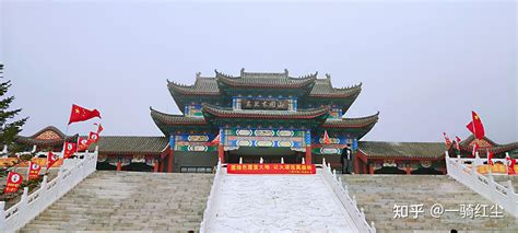 国庆假期游览家乡第一高山乌兰木图山 知乎