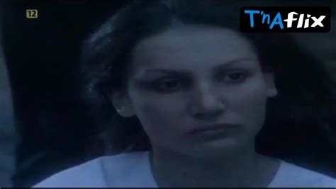 Malgorzata Pieczynska Breasts Scene In Ceremonia Pogrzebowa