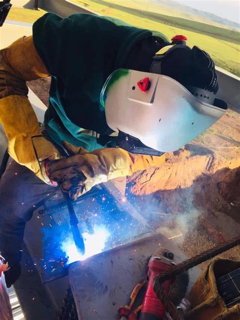 Дархан бүх төрлийн гагнуур хийнэ захиалга авна 😱11 сарын 11 хүртэл