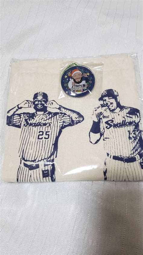新品 ヤクルトスワローズ オスナ サンタナ トートバッグ ファン感 クリスマス By メルカリ