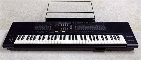Technics SX KN800 Synthesizer Keyboard Organ Piano Plus Music Stand Rhythms Drums 61 Note