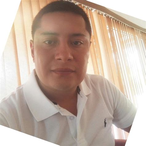 Edwin Bernado Boche Cajas Asistente Legal Hollem S A Linkedin