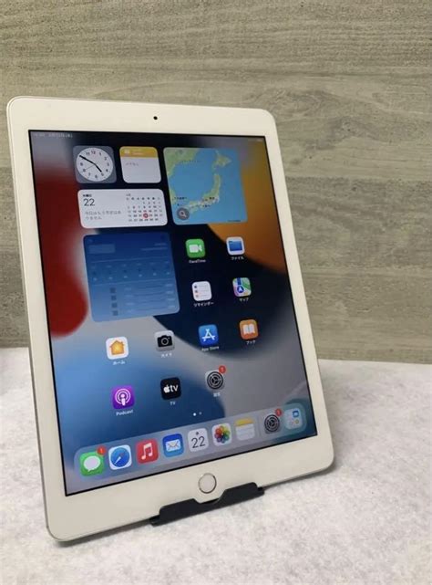 Ipad 第5世代 A1822 32gbシルバー Wi Fiモデル メルカリ