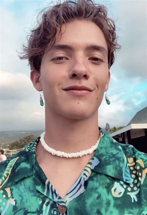 Noah Urrea Lamar Love Of My Life Julia Jacobs The Unit Hawaii