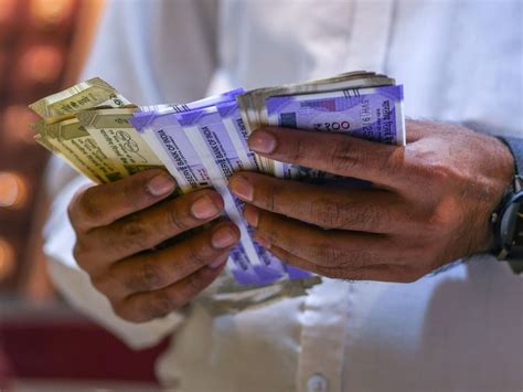 Itc Result Profit Jumps Multifold To 19808 Cr Rs Dividend Declared