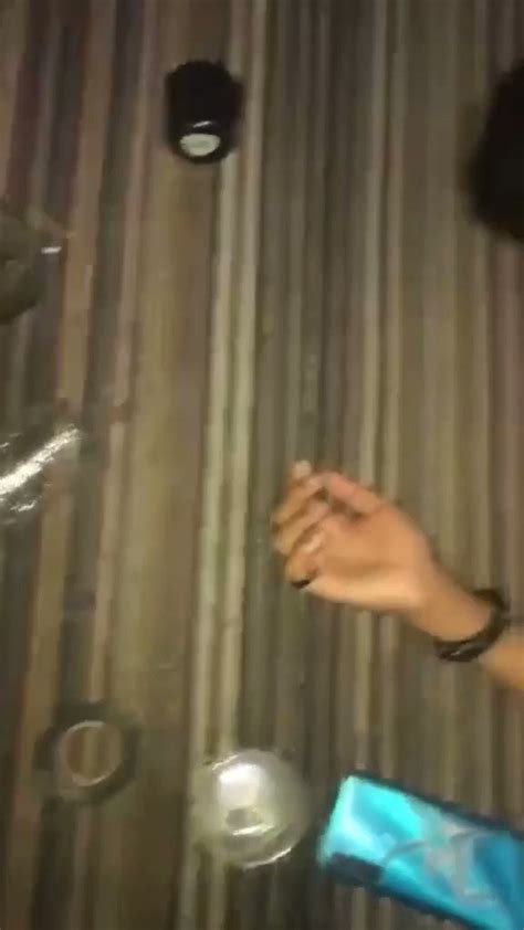 𝑹𝒂𝒏𝒅𝒐𝒎 𝑽𝒊𝒅𝒆𝒐 𝒐𝒏 𝑰𝒏𝒕𝒆𝒓𝒏𝒆𝒕 On Twitter Ketika Teman Tidur Di Tongkrongan