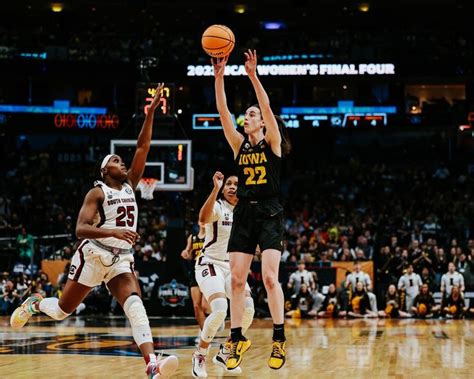 Pin By Shelby Nicol On Iowa Hawkeyes Womens Basketball 🏀 Iowa