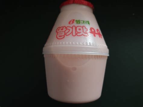 빙그레 딸기맛우유240ml 배민스토어