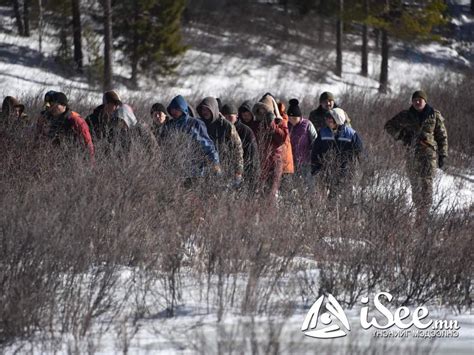 Жимс түүж явсан нэг гэр бүлийн гурван хүүхэд алга болсныг эсэн мэнд олжээ Isee Mn