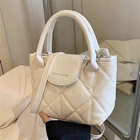 글램디브 [당일출고 여성가방] 다미즌 다이아 퀼팅 크로스백 A2042 여름가방 데일리가방 심플가방 크로스백 여자가방 대학생가방 캠퍼스룩 오피스룩