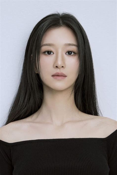 Seo Ye Ji Attempts Return To Activities After 2 Year Long Hiatus Caused