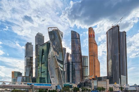 모스크바 도시의 고층 빌딩 모스크바의 모스크바 국제 비즈니스 센터 Moscow International Business