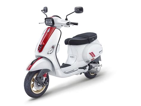 Swinging Sixties — Vespa Racing Sixties Edition Launched Motoring World