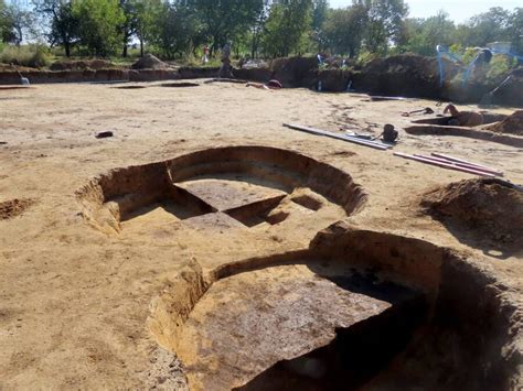 Archaeologists Just Unearthed A 6000 Year Old Neolithic Longhouse In