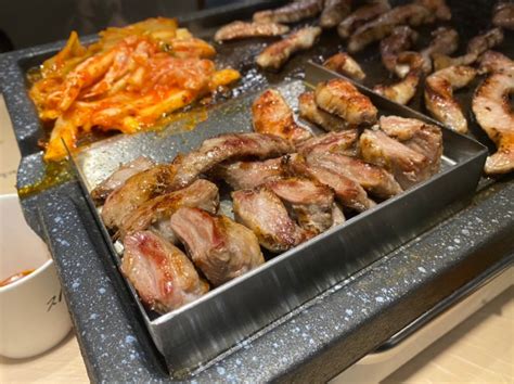 홍대 국내산 한돈 고깃집 하남돼지집 고기 구워주는 L7호텔 뒤편 홍대입구역 돼지고기 전문점 Hanam Pig 네이버 블로그