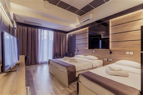 Tcc Grand Plaza Hotel Updated 2017 Prices And Reviews Skopje Republic