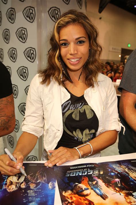 Pictures Of Ciara Ren E