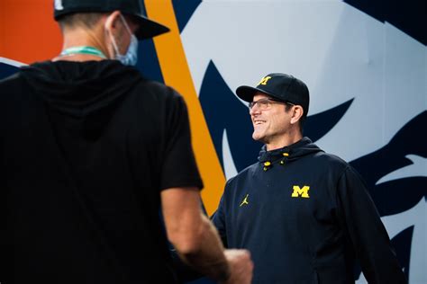 Michigan Football Hires Notre Dames Mike Elston As Defensive Line Coach
