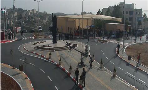 بث مباشر لفعالية تدشين ميدان نيلسون مانديلا في رام الله رام الله