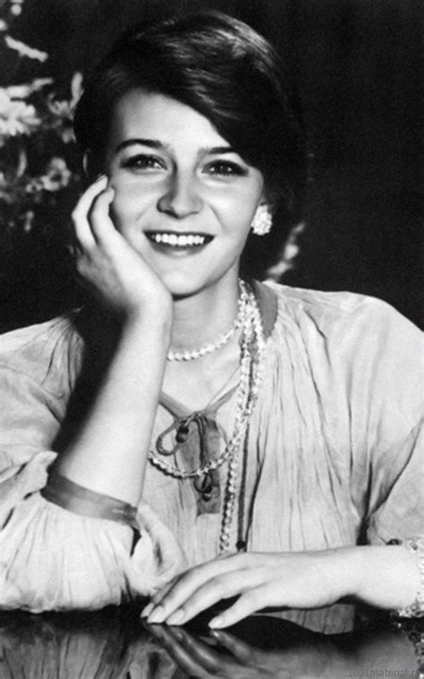 Елена Сафонова