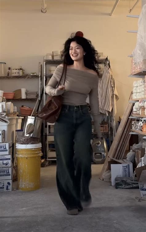 Big Bust Small Frame Outfits