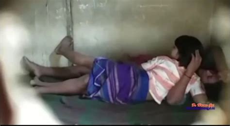 အေးရာအေးကြောင်း ခိုးစား Myanmar Couple Rough Sex In The Old House ကိုစားကြီး