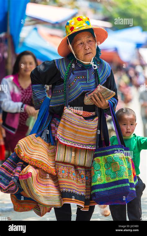 Flower Hmong Tribes Woman Returning Home From Market Bac Ha Vietnam