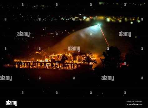 Spread By Wind A Fire In Laguna Niguel Ca Destroys Homes In A Luxury
