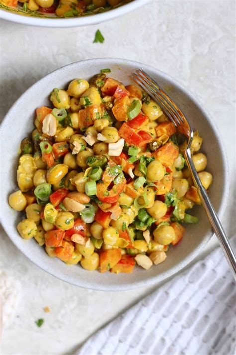 Vibrant 10 Minute Curried Chickpea Salad Hummusapien