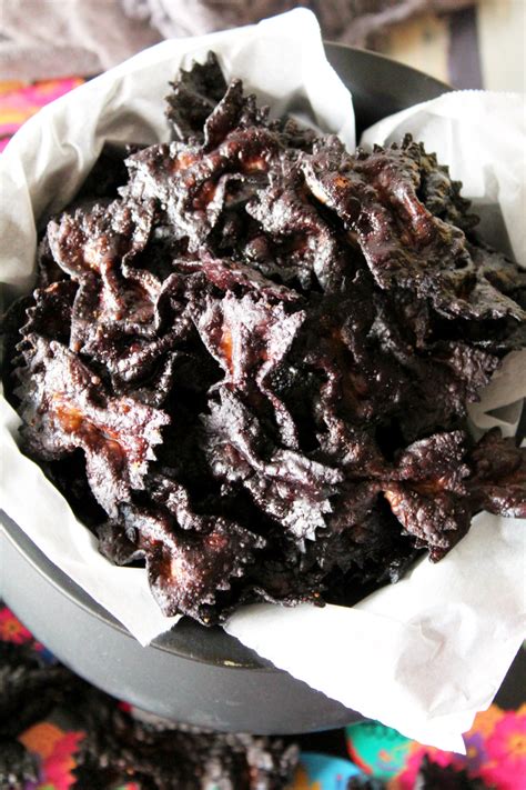 Air Fryer Halloween Bat Pasta Chips Holoka Home