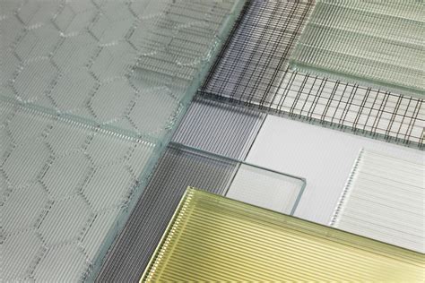 Houdini™ Micro Fluted Textured Privacy Glass Bendheim