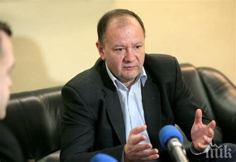 Михаил Миков Първи май е велик ден за човечеството Информационна агенция ПИК