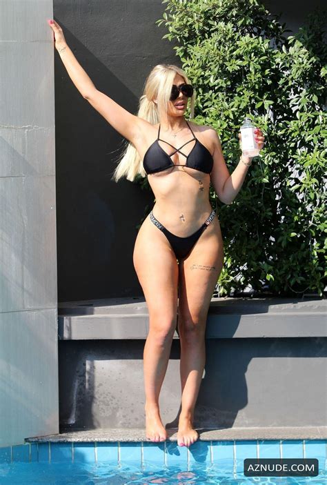 Chloe Ferry Shows Off Her New Brazilian Bum Lift Ahead Of The New Years