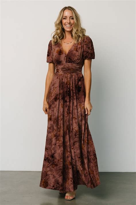 Leslie Velvet Maxi Dress Dusty Clove In 2024 Velvet Maxi Dress