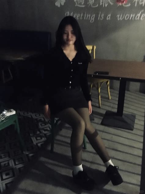 173 130 日常黑丝穿搭