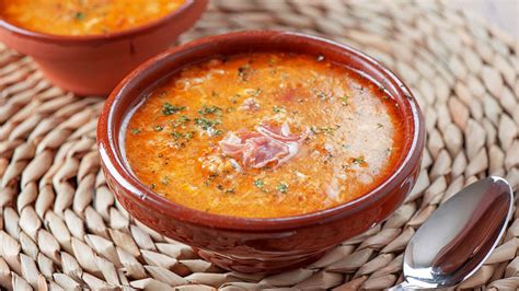 Sopa De Ajo Receta Tradicional Cocina Casera Y Facil