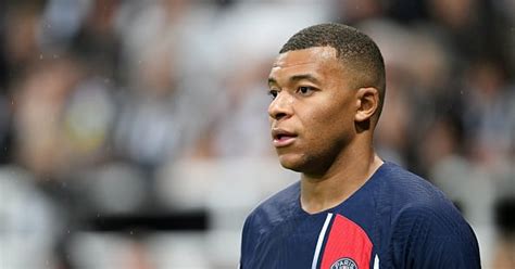 넋나간 음바페 Psg 충격만 남은 1 4 대패 뉴캐슬전 감독 실수의 대가 씁쓸한 한마디 조선비즈