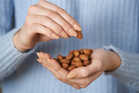 7 Habits That May Help Prevent Breast Cancer The Healthy