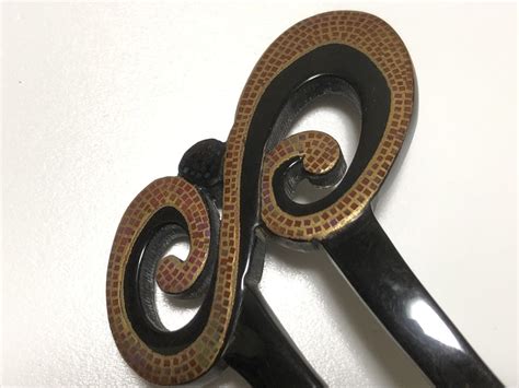 Yahooオークション アンティーク 本鼈甲 黒甲 金蒔絵 螺鈿 76g 作