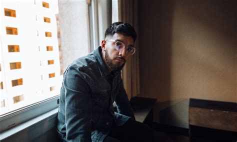 meet jon michael narvaez of style by jm style agency voyage houston