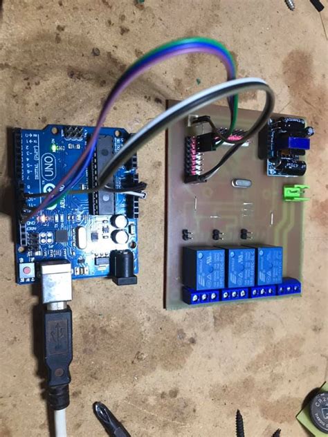 Arduino Thailand สวัสดีครับพี่ๆเพื่อนๆ มีเรื่องรบกวนอีกแล้ว